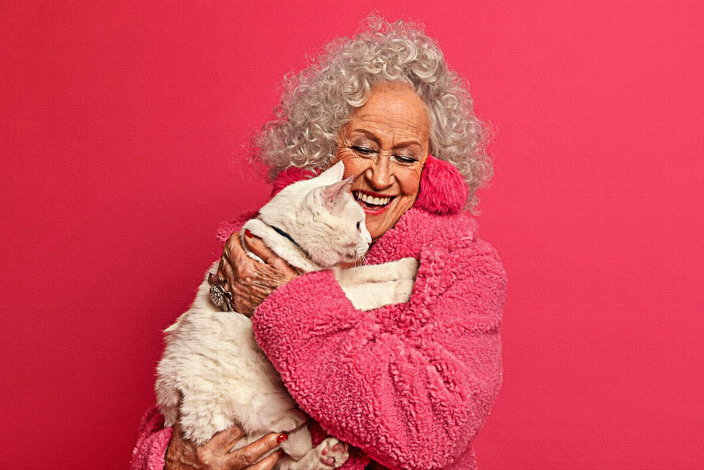The Power of Pet Therapy: Furry Companions in Senior Living